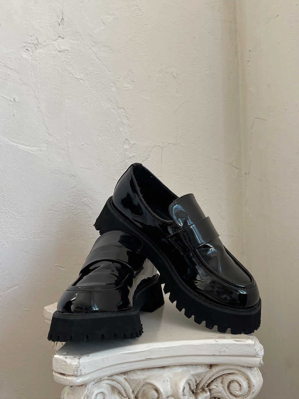 Shoes - Shop Women's Sneakers And Heels Online | Madida Clothing