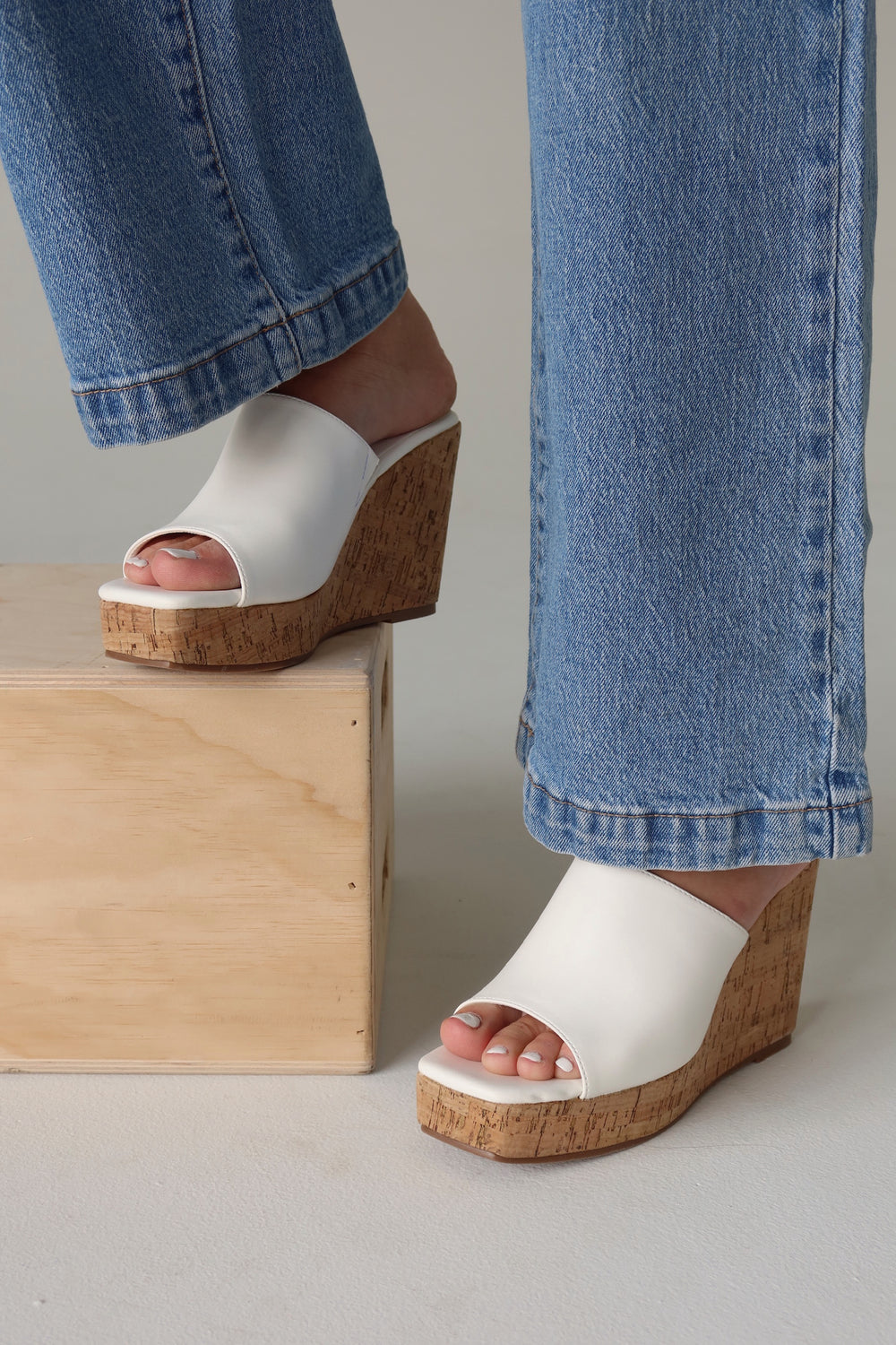 Shoes - Shop Women's Sneakers And Heels Online | Madida Clothing